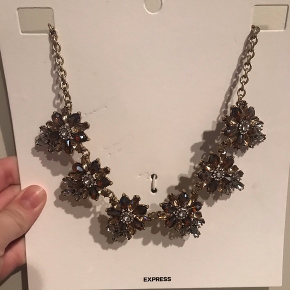 Express | Jewelry | Nwt Express Flower Design Gem Necklace | Poshmark
